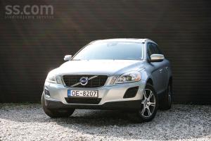 Volvo XC60 2011 Rīga, ar dzinēja tilpumu 2.40 L un nobraukumu 280 tūkst. km par 10290 €, foto  vietnē AUTOMOTO.COM.LV