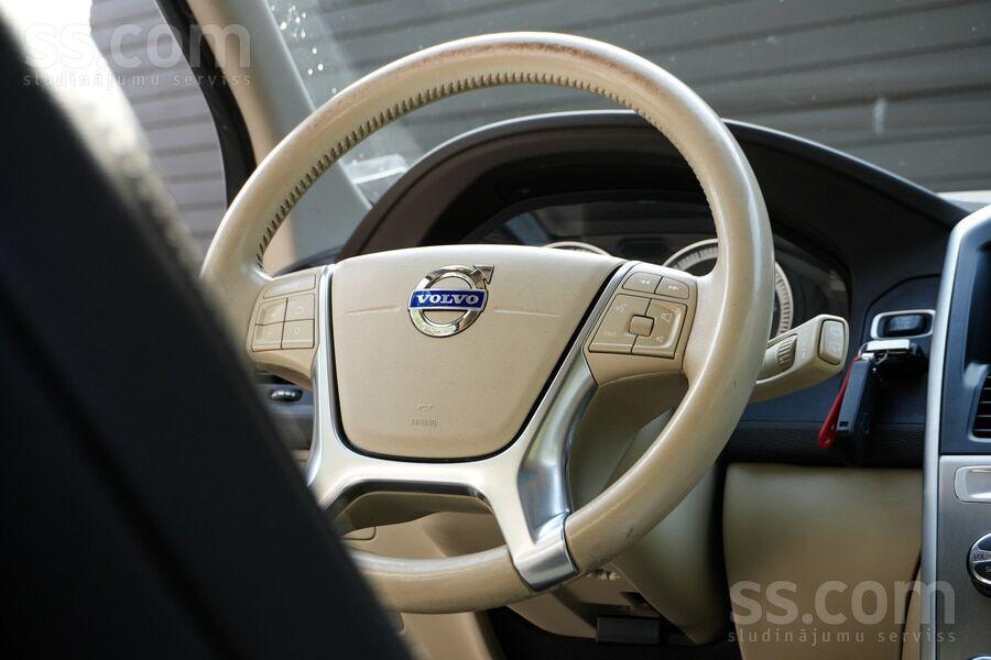 Volvo XC60 2011 Rīga, ar dzinēja tilpumu 2.40 L un nobraukumu 280 tūkst. km par 10290 €, foto 7 vietnē AUTOMOTO.COM.LV
