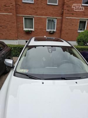 Volvo XC60 2011 in Vilnius, with an engine capacity of 2.40 L and mileage of 258 thousand km for 9200 €, photo 3 on AUTOMOTO.COM.LV