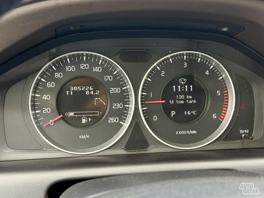 Вольво ХС60 2011 в Вилкавишкис, объемом двигателя 2.00 л и пробегом 305 тыс. км за 8500 €, фото 11 на AUTOMOTO.COM.LV