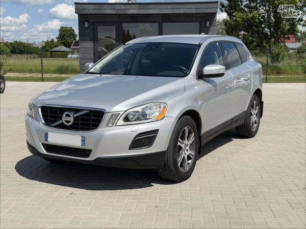 Volvo XC60 2011 Tauragė, ar dzinēja tilpumu 2.40 L un nobraukumu 290 tūkst. km par 7000 €, foto 1 vietnē AUTOMOTO.COM.LV