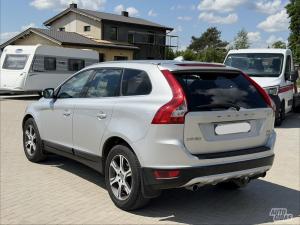 Volvo XC60 2011 in Taurage, with an engine capacity of 2.40 L and mileage of 290 thousand km for 7000 €, photo 5 on AUTOMOTO.COM.LV