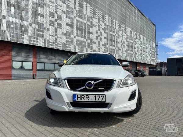 Volvo XC60 2011 Klaipėda, ar dzinēja tilpumu 2.40 L un nobraukumu 229 tūkst. km par 9000 €, foto 5 vietnē AUTOMOTO.COM.LV
