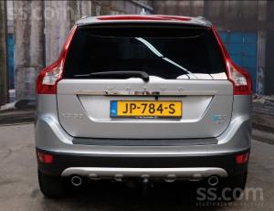 Volvo XC60 2011 in Riga, with an engine capacity of 2.40 L and mileage of 295 thousand km for 9450 €, photo 14 on AUTOMOTO.COM.LV