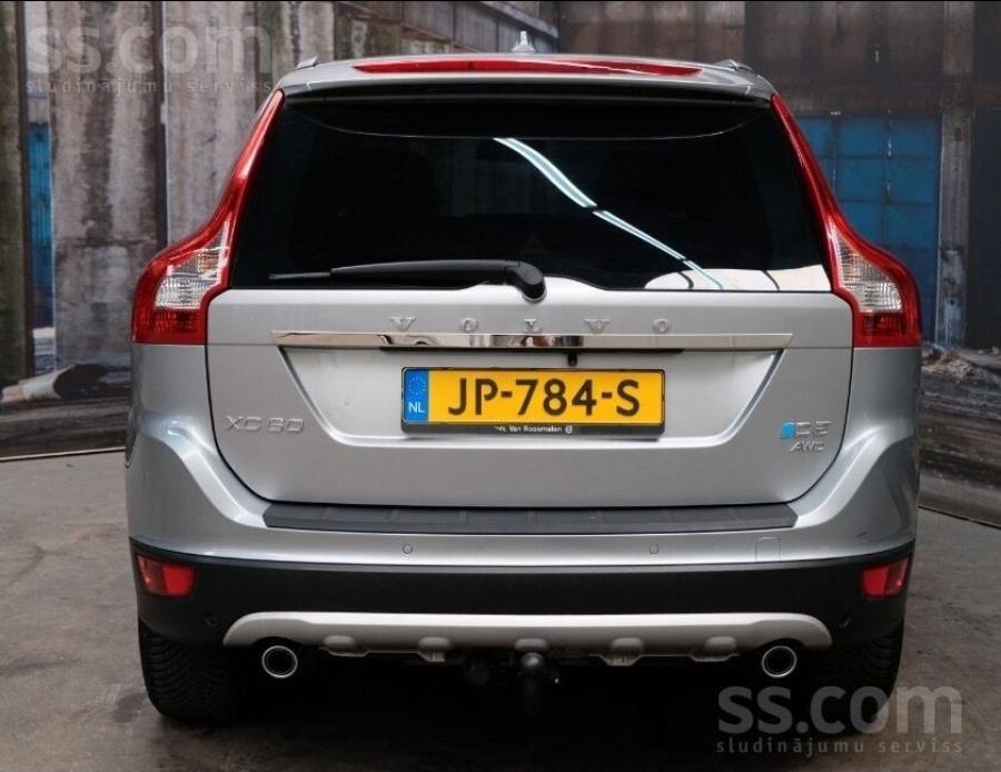 Volvo XC60 2011 in Riga, with an engine capacity of 2.40 L and mileage of 295 thousand km for 9450 €, photo 14 on AUTOMOTO.COM.LV