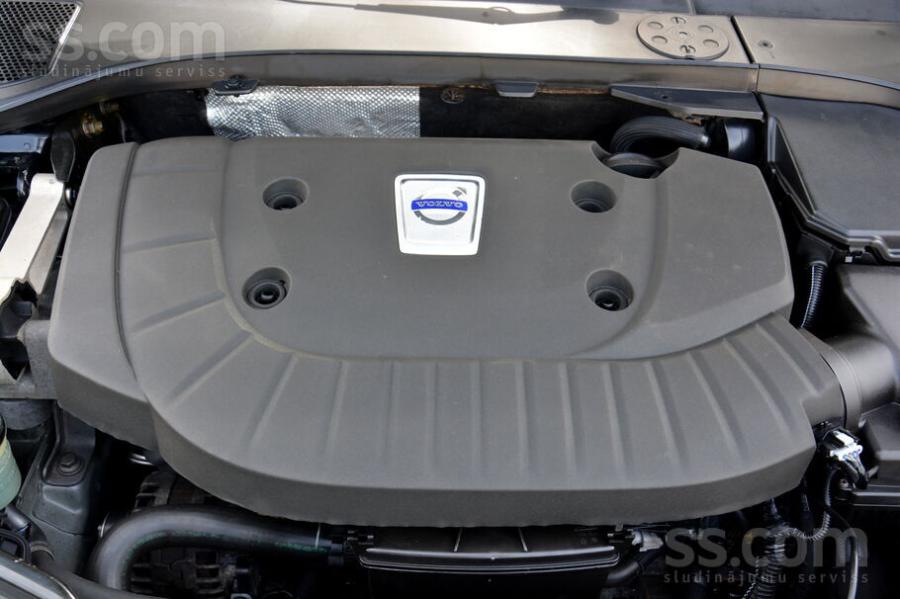 Volvo XC60 2011 in Riga, with an engine capacity of 2.40 L and mileage of 295 thousand km for 9450 €, photo 20 on AUTOMOTO.COM.LV