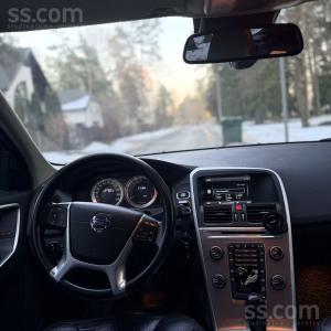 Вольво ХС60 2011 в Огре, объемом двигателя 2.40 л и пробегом 355 тыс. км за 7500 €, фото 8 на AUTOMOTO.COM.LV