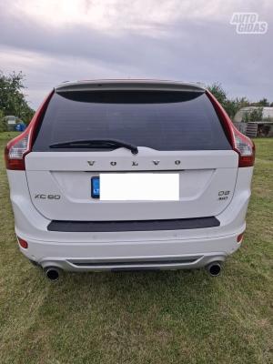 Volvo XC60 2011 Akmenė, ar dzinēja tilpumu 2.40 L un nobraukumu 297 tūkst. km par 8800 €, foto 4 vietnē AUTOMOTO.COM.LV