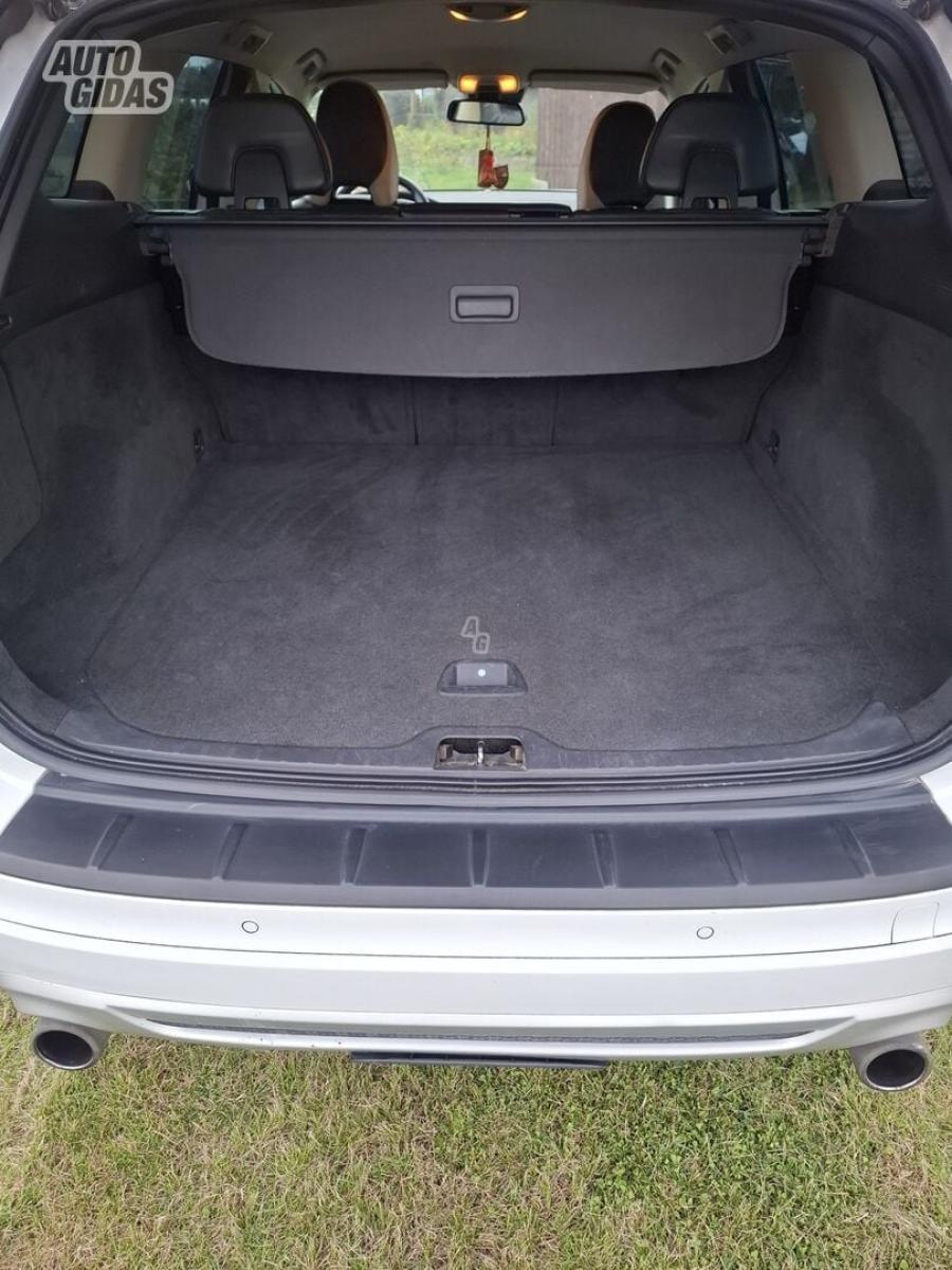 Volvo XC60 2011 Akmenė, ar dzinēja tilpumu 2.40 L un nobraukumu 297 tūkst. km par 8800 €, foto 13 vietnē AUTOMOTO.COM.LV