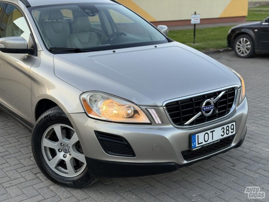 Volvo XC60 2011 Kaišiadorys, ar dzinēja tilpumu 2.40 L un nobraukumu 380 tūkst. km par 4200 €, foto 5 vietnē AUTOMOTO.COM.LV