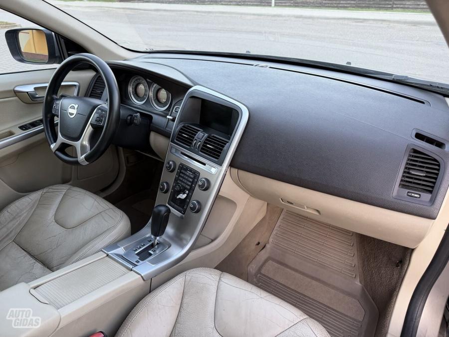 Volvo XC60 2011 Kaišiadorys, ar dzinēja tilpumu 2.40 L un nobraukumu 380 tūkst. km par 4200 €, foto 20 vietnē AUTOMOTO.COM.LV