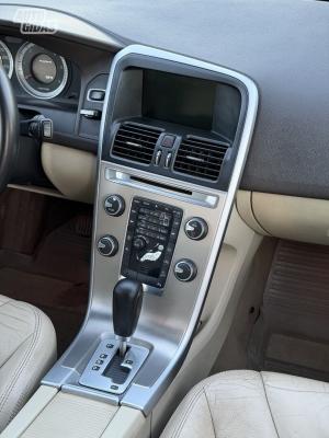 Volvo XC60 2011 Kaišiadorys, ar dzinēja tilpumu 2.40 L un nobraukumu 380 tūkst. km par 4200 €, foto 24 vietnē AUTOMOTO.COM.LV