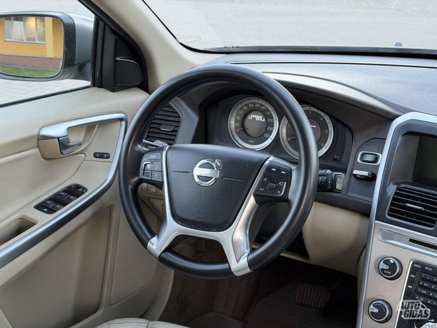 Volvo XC60 2011 Kaišiadorys, ar dzinēja tilpumu 2.40 L un nobraukumu 380 tūkst. km par 4200 €, foto 25 vietnē AUTOMOTO.COM.LV
