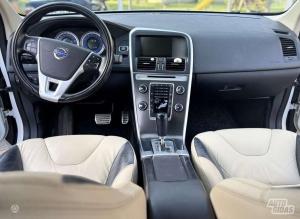 Volvo XC60 2011 Panevēža, ar dzinēja tilpumu 3.20 L un nobraukumu 246 tūkst. km par 6200 €, foto 10 vietnē AUTOMOTO.COM.LV