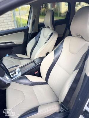 Volvo XC60 2011 Panevēža, ar dzinēja tilpumu 3.20 L un nobraukumu 246 tūkst. km par 6200 €, foto 13 vietnē AUTOMOTO.COM.LV