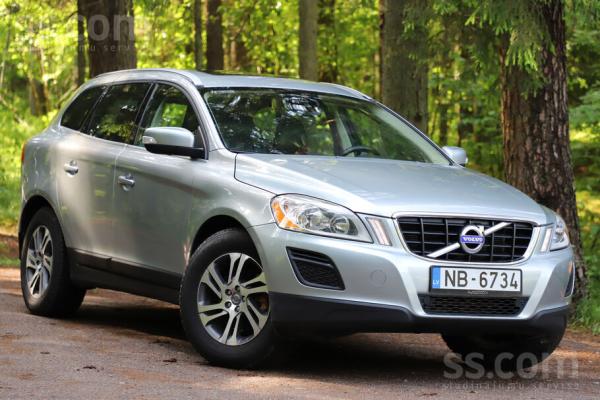 Volvo XC60 2012 Tukums, ar dzinēja tilpumu 2.40 L un nobraukumu 0 tūkst. km par 6990 €, foto 2 vietnē AUTOMOTO.COM.LV