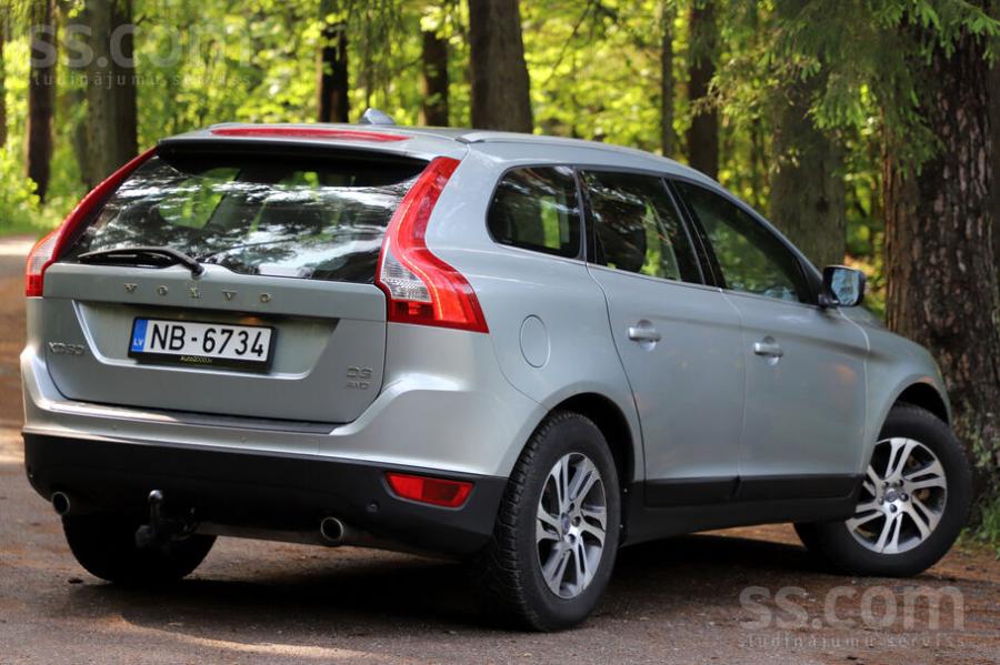 Volvo XC60 2012 Tukums, ar dzinēja tilpumu 2.40 L un nobraukumu 0 tūkst. km par 14995 €, foto 4 vietnē AUTOMOTO.COM.LV