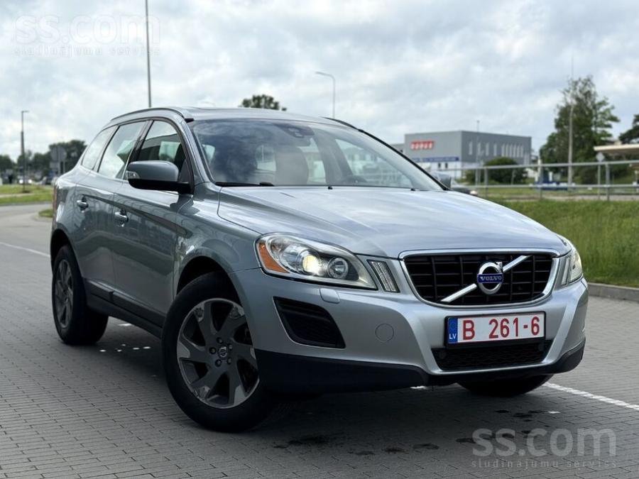 Volvo XC60 2012 Rēzekne, ar dzinēja tilpumu 2.40 L un nobraukumu 276 tūkst. km par 8990 €, foto 3 vietnē AUTOMOTO.COM.LV