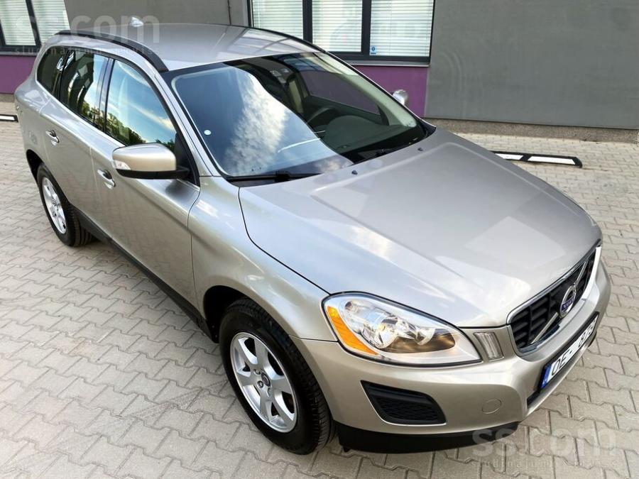 Volvo XC60 2012 Rīga, ar dzinēja tilpumu 2.40 L un nobraukumu 0 tūkst. km par 9400 €, foto 5 vietnē AUTOMOTO.COM.LV