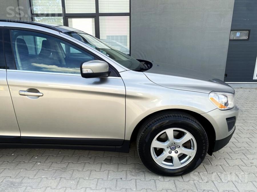 Volvo XC60 2012 Rīga, ar dzinēja tilpumu 2.00 L un nobraukumu 330 tūkst. km par 9200 €, foto 33 vietnē AUTOMOTO.COM.LV