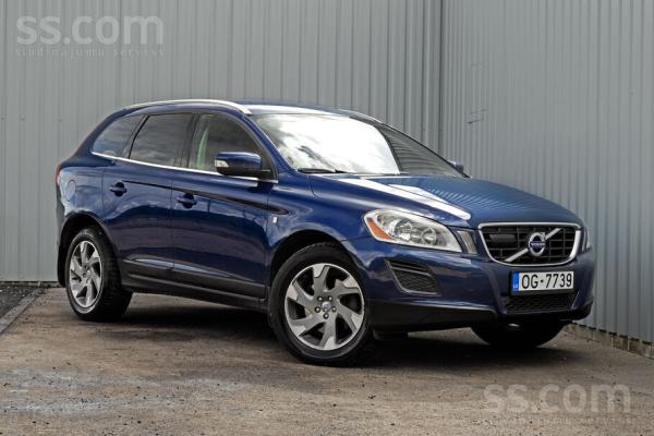Volvo XC60 2012 in Ogre, with an engine capacity of 2.00 L and mileage of 0 thousand km for 8900 €, photo 2 on AUTOMOTO.COM.LV