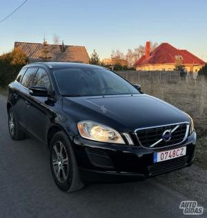 Volvo XC60 2012 in Siauliai, with an engine capacity of 3.00 L and mileage of 179 thousand km for 8200 €, photo 2 on AUTOMOTO.COM.LV