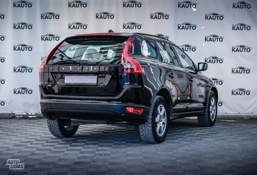 Volvo XC60 2012 in Kaunas, with an engine capacity of 2.00 L and mileage of 309 thousand km for 9290 €, photo 4 on AUTOMOTO.COM.LV