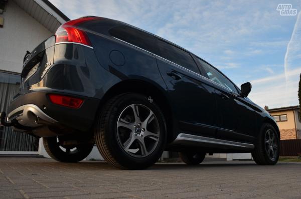 Volvo XC60 2012 Kauņa, ar dzinēja tilpumu 2.40 L un nobraukumu 249 tūkst. km par 9650 €, foto 5 vietnē AUTOMOTO.COM.LV