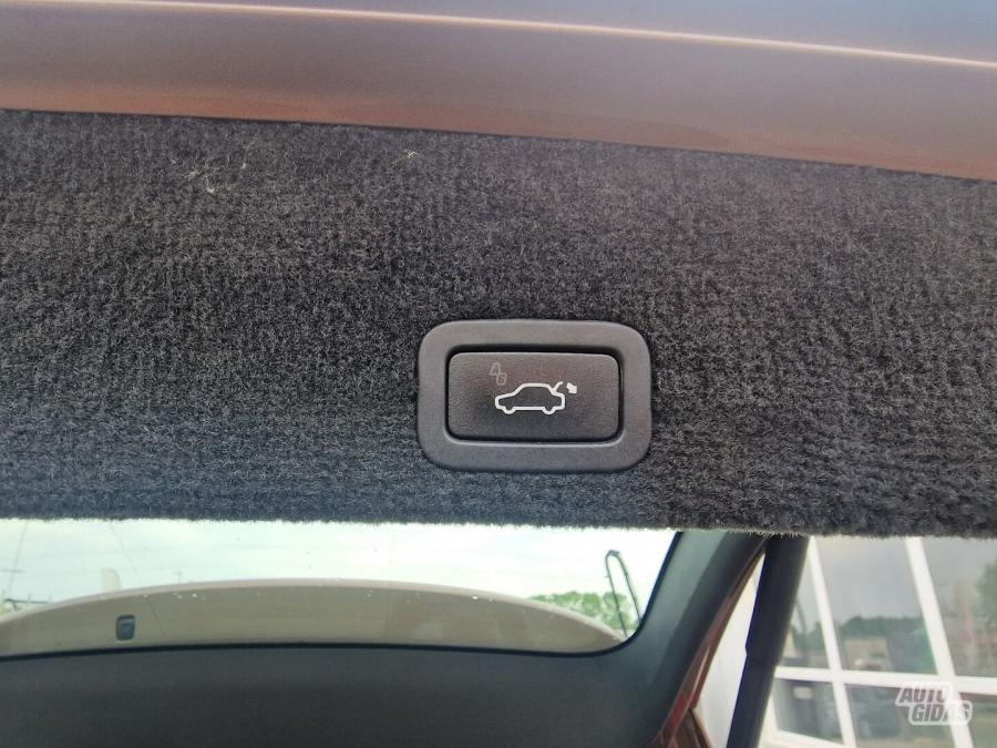 Вольво ХС60 2012 в Кретинга, объемом двигателя 2.00 л и пробегом 301 тыс. км за 10500 €, фото 20 на AUTOMOTO.COM.LV