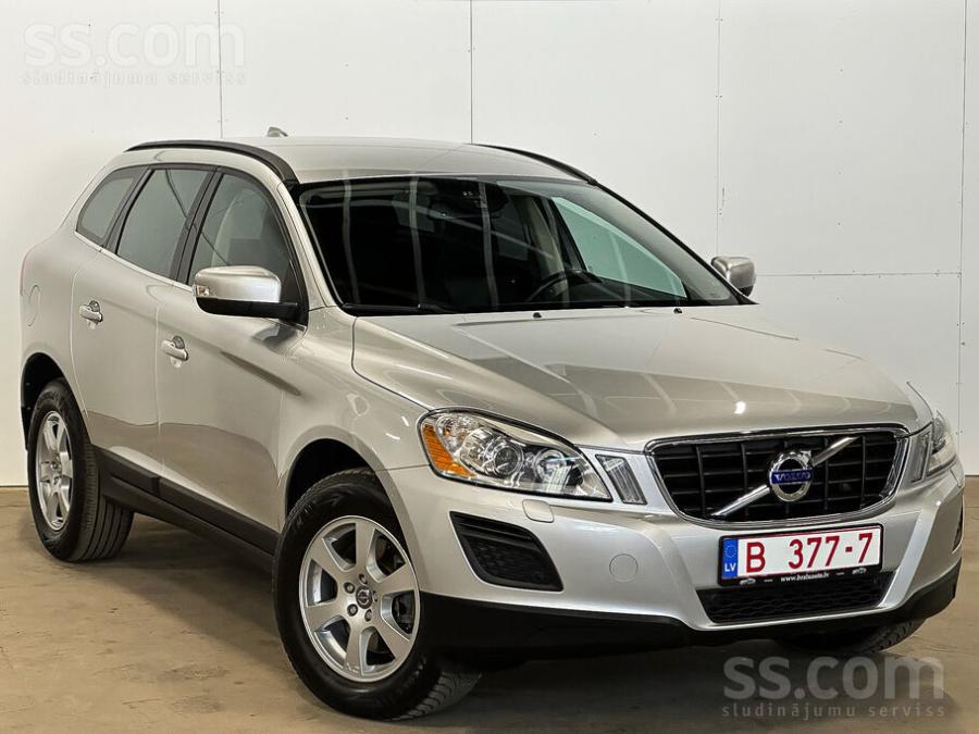 Volvo XC60 2012 in Jurmala, with an engine capacity of 2.00 L and mileage of 255 thousand km for 9990 €, photo 4 on AUTOMOTO.COM.LV