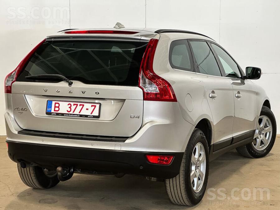 Volvo XC60 2012 in Jurmala, with an engine capacity of 2.00 L and mileage of 255 thousand km for 9990 €, photo 12 on AUTOMOTO.COM.LV