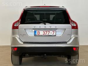 Volvo XC60 2012 in Jurmala, with an engine capacity of 2.00 L and mileage of 255 thousand km for 9990 €, photo 14 on AUTOMOTO.COM.LV