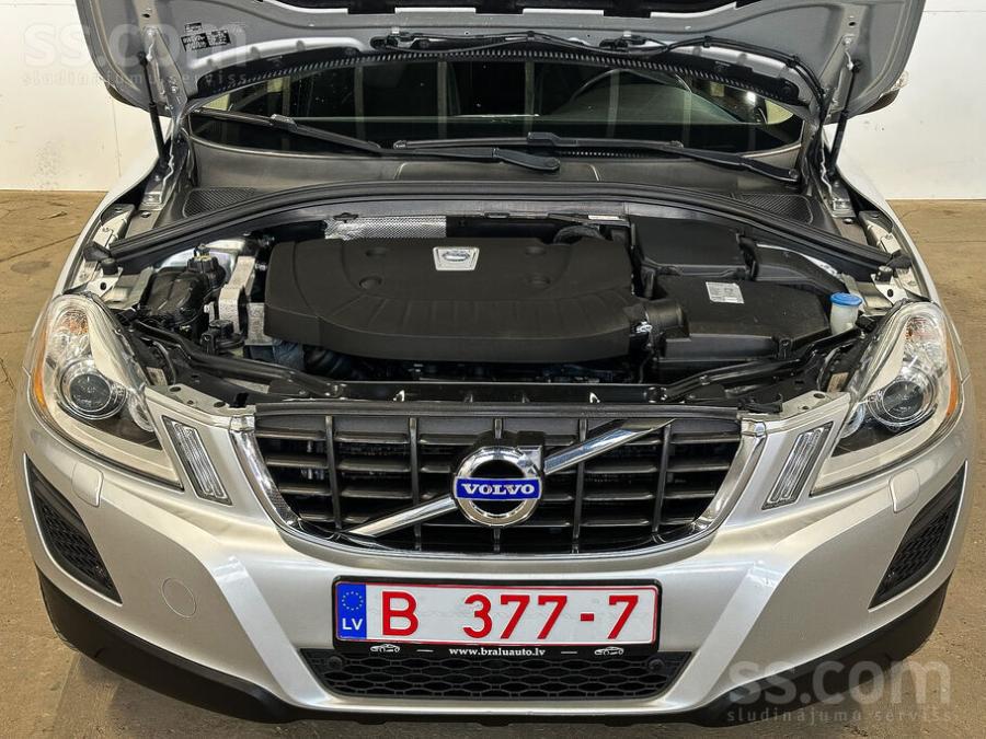 Volvo XC60 2012 in Jurmala, with an engine capacity of 2.00 L and mileage of 255 thousand km for 9990 €, photo 31 on AUTOMOTO.COM.LV