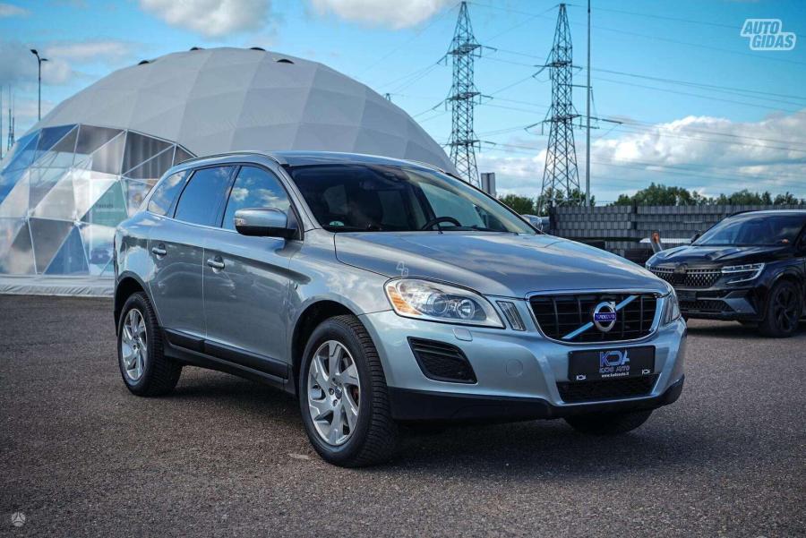 Volvo XC60 2012 in Marijampole, with an engine capacity of 2.40 L and mileage of 190 thousand km for 10950 €, photo 1 on AUTOMOTO.COM.LV