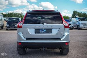 Volvo XC60 2012 in Marijampole, with an engine capacity of 2.40 L and mileage of 190 thousand km for 10950 €, photo 9 on AUTOMOTO.COM.LV