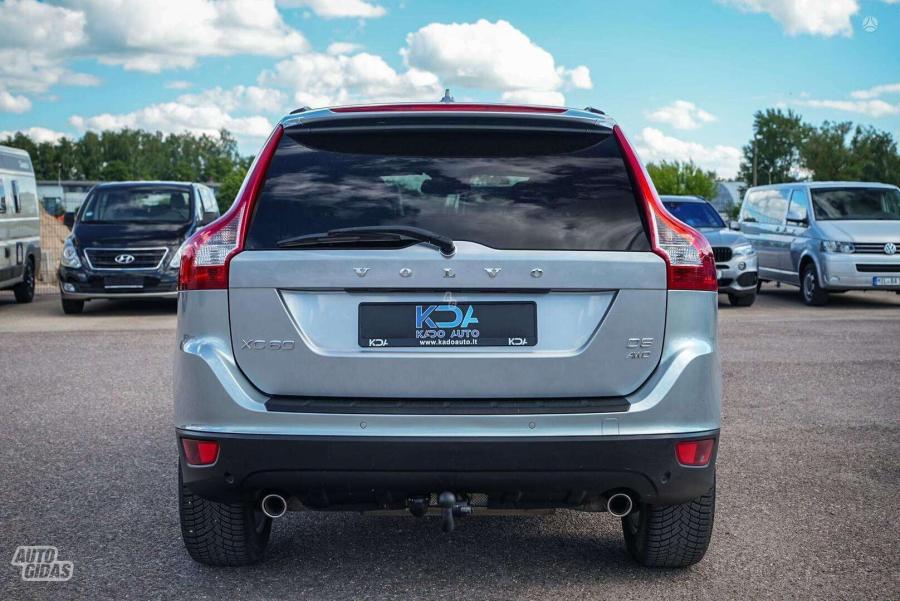 Volvo XC60 2012 in Marijampole, with an engine capacity of 2.40 L and mileage of 190 thousand km for 10950 €, photo 9 on AUTOMOTO.COM.LV