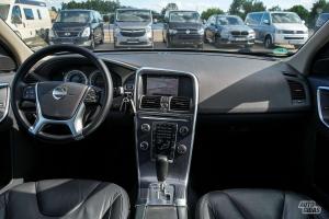 Volvo XC60 2012 in Marijampole, with an engine capacity of 2.40 L and mileage of 190 thousand km for 10950 €, photo 15 on AUTOMOTO.COM.LV