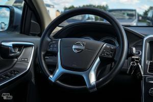 Volvo XC60 2012 in Marijampole, with an engine capacity of 2.40 L and mileage of 190 thousand km for 10950 €, photo 17 on AUTOMOTO.COM.LV