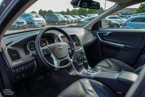 Volvo XC60 2012 in Marijampole, with an engine capacity of 2.40 L and mileage of 190 thousand km for 10950 €, photo 23 on AUTOMOTO.COM.LV