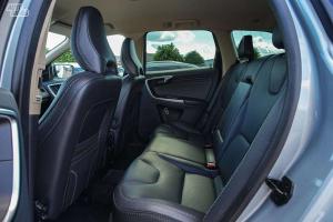 Volvo XC60 2012 in Marijampole, with an engine capacity of 2.40 L and mileage of 190 thousand km for 10950 €, photo 29 on AUTOMOTO.COM.LV