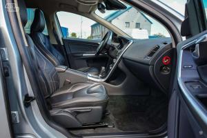 Volvo XC60 2012 in Marijampole, with an engine capacity of 2.40 L and mileage of 190 thousand km for 10950 €, photo 33 on AUTOMOTO.COM.LV