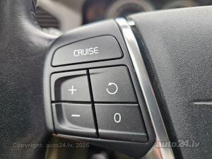 Volvo XC60 2012 in Paide, with an engine capacity of 2.40 L and mileage of 189 thousand km for 9350 €, photo 12 on AUTOMOTO.COM.LV
