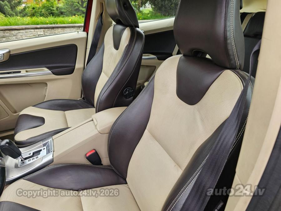 Volvo XC60 2012 in Paide, with an engine capacity of 2.40 L and mileage of 189 thousand km for 9350 €, photo 19 on AUTOMOTO.COM.LV