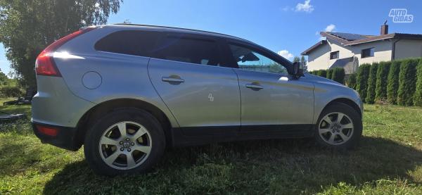 Вольво ХС60 2012 в Клайпеда, объемом двигателя 3.20 л и пробегом 296 тыс. км за 8500 €, фото 9 на AUTOMOTO.COM.LV