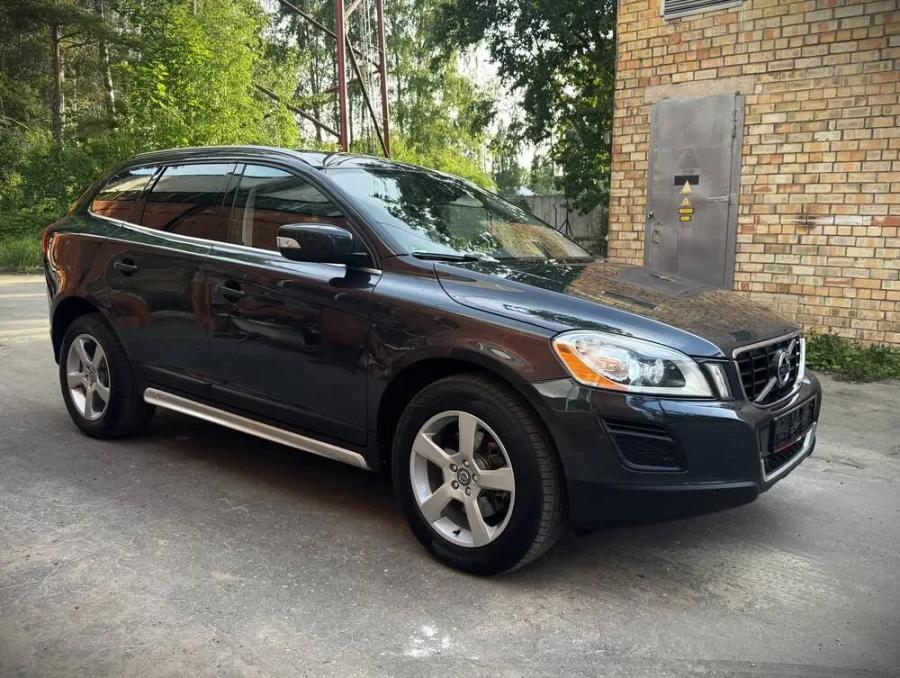 Volvo XC60 2012 Jūrmala, ar dzinēja tilpumu 2.00 L un nobraukumu 254 tūkst. km par 10500 €, foto 4 vietnē AUTOMOTO.COM.LV