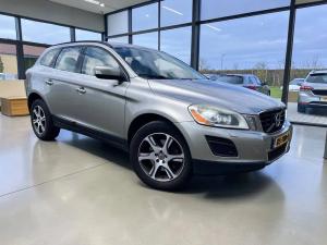 Volvo XC60 2012 Jūrmala, ar dzinēja tilpumu 2.40 L un nobraukumu 345 tūkst. km par 9950 €, foto 3 vietnē AUTOMOTO.COM.LV
