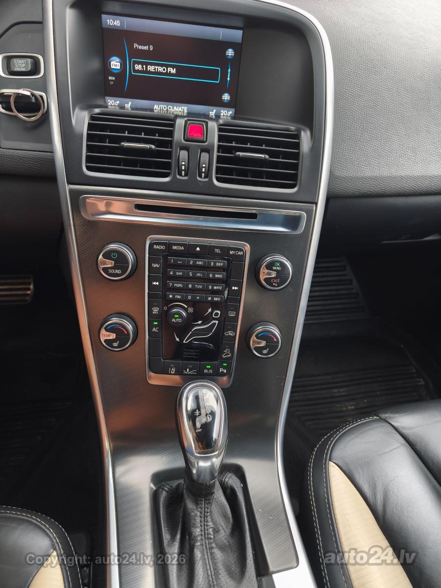 Volvo XC60 2012 Tallina, ar dzinēja tilpumu 2.40 L un nobraukumu 448 tūkst. km par 8900 €, foto 15 vietnē AUTOMOTO.COM.LV