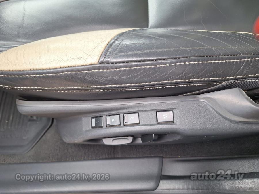 Volvo XC60 2012 Tallina, ar dzinēja tilpumu 2.40 L un nobraukumu 448 tūkst. km par 8900 €, foto 16 vietnē AUTOMOTO.COM.LV