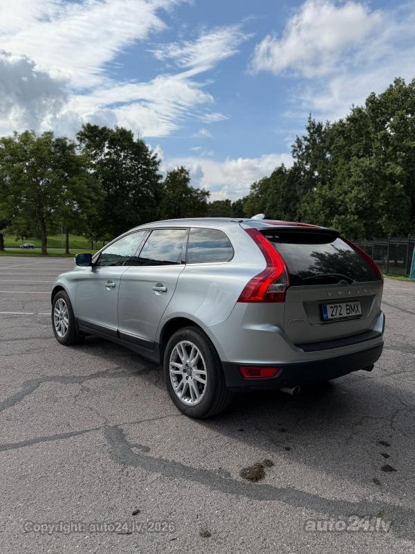 Volvo XC60 2012 in Tallinn, with an engine capacity of 2.40 L and mileage of 269 thousand km for 9500 €, photo 3 on AUTOMOTO.COM.LV