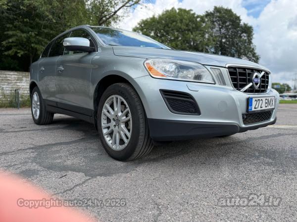 Volvo XC60 2012 in Tallinn, with an engine capacity of 2.40 L and mileage of 269 thousand km for 9500 €, photo 6 on AUTOMOTO.COM.LV